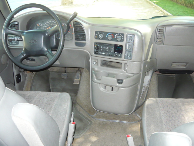 Index of /wp-content/gallery/chevrolet-astro-van-2003/
